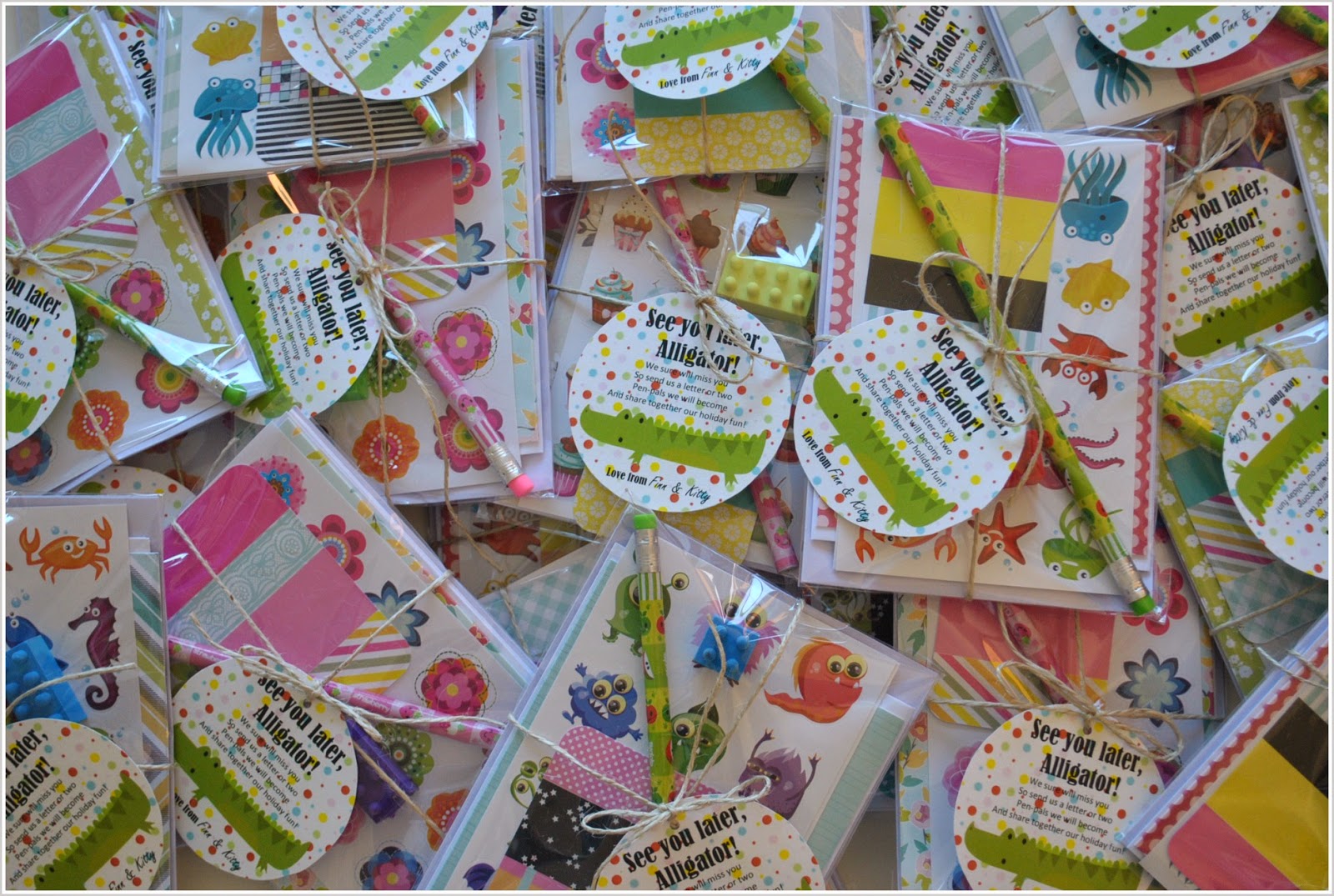 A Little Bit of Quiet: Goodbye Gift : Pen-Pal Sets (with printable)