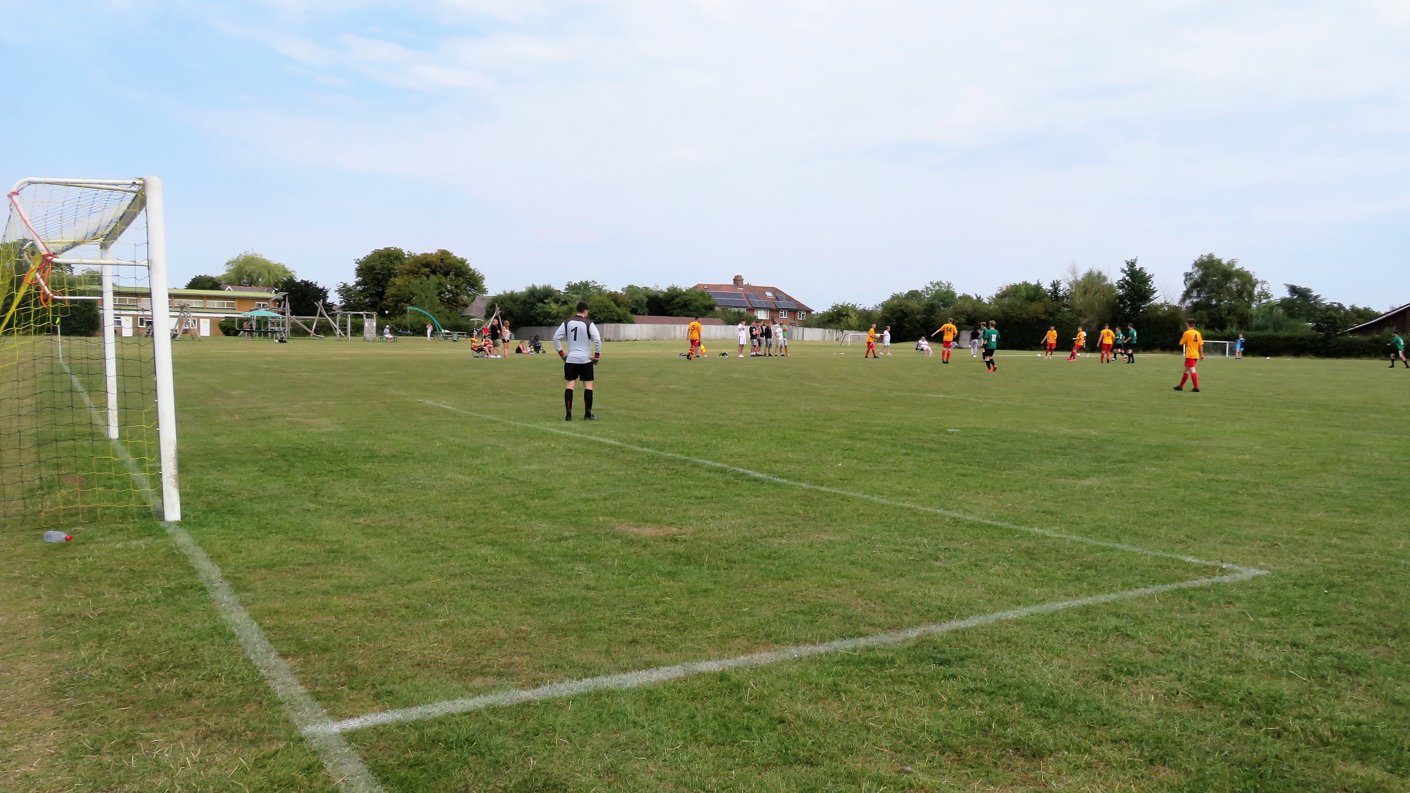 The Wycombe Wanderer: Grendon Rangers - Main Street