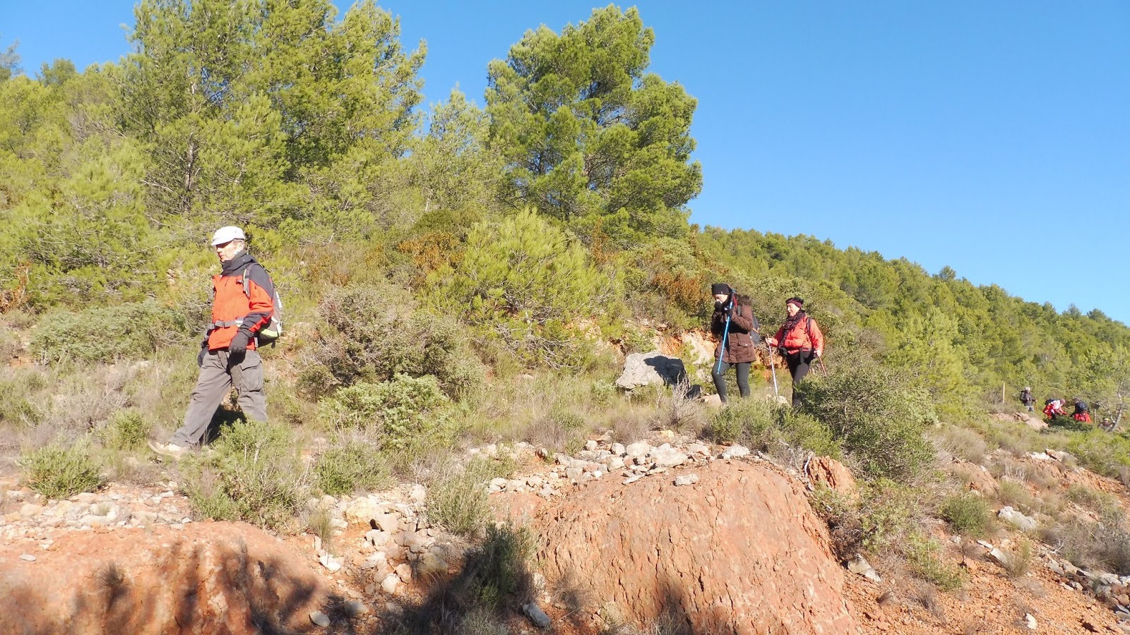 bienvenue chez robert: La roche trouée et le Sentier Francis Lastenouse ...