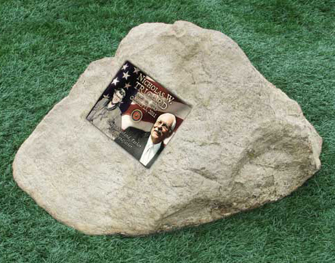 Trigard Memorials: Product spotlight: Memorial rocks