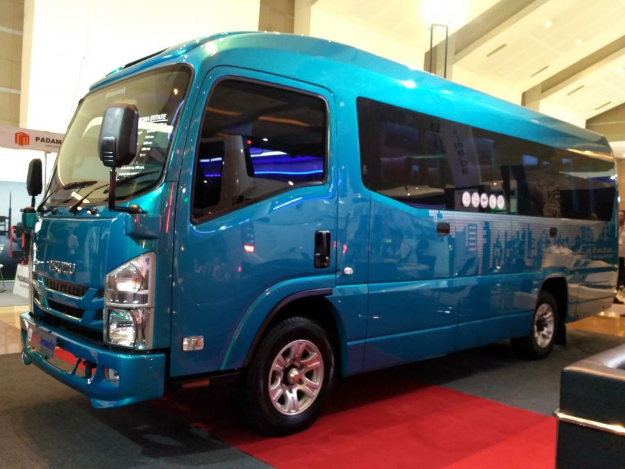Daftar Harga Isuzu Elf MIcrobus - Harga Isuzu Traga Giga Elf Promo DP ...