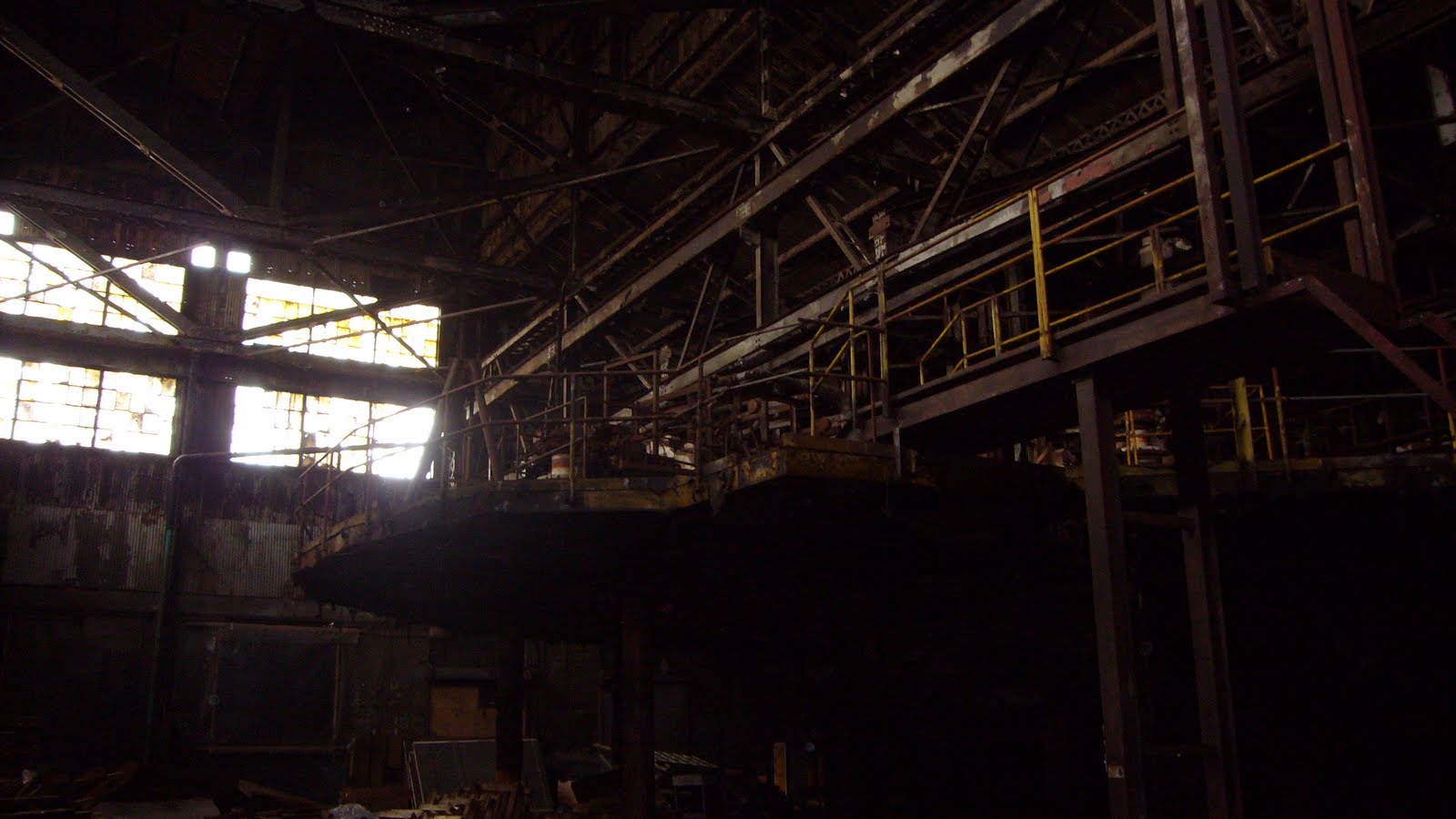 lost toronto: Consumer's Glass in Hamilton Update.