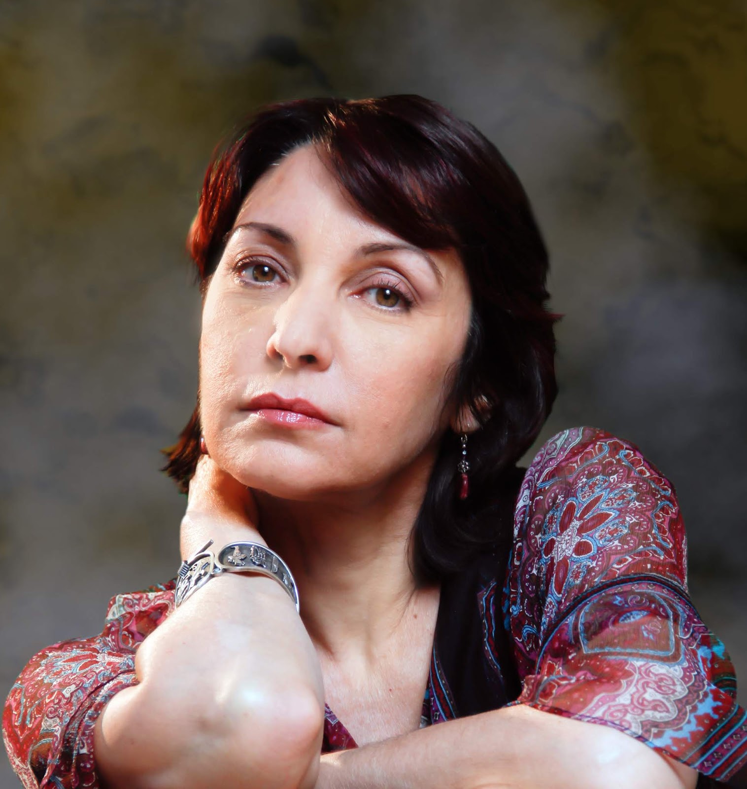 Líneas de la memoria: Daína Chaviano, el encanto de sus enigmas