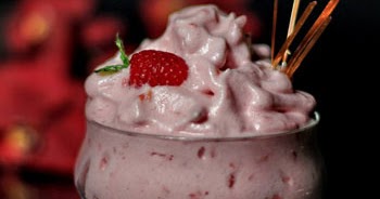 Artsy Bites: Raspberry Foam