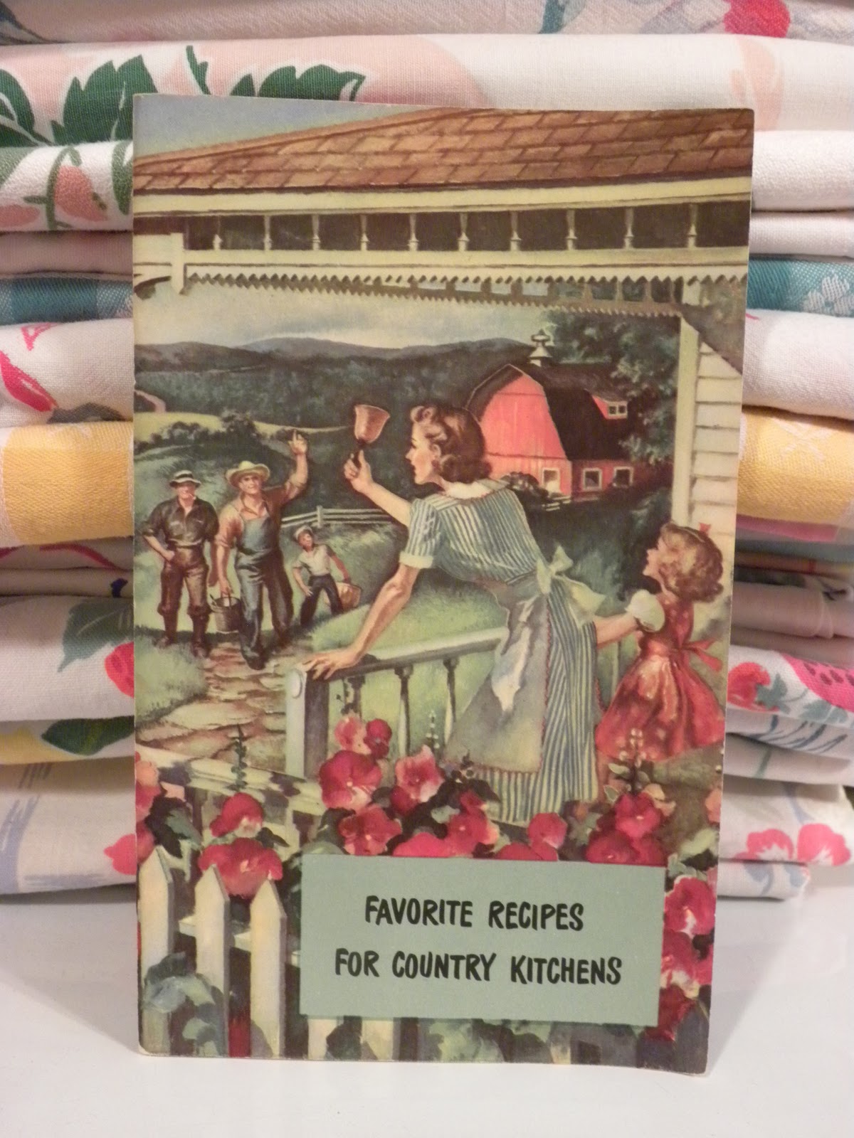 The Little Red Hen At Home: Vintage Cookbooks