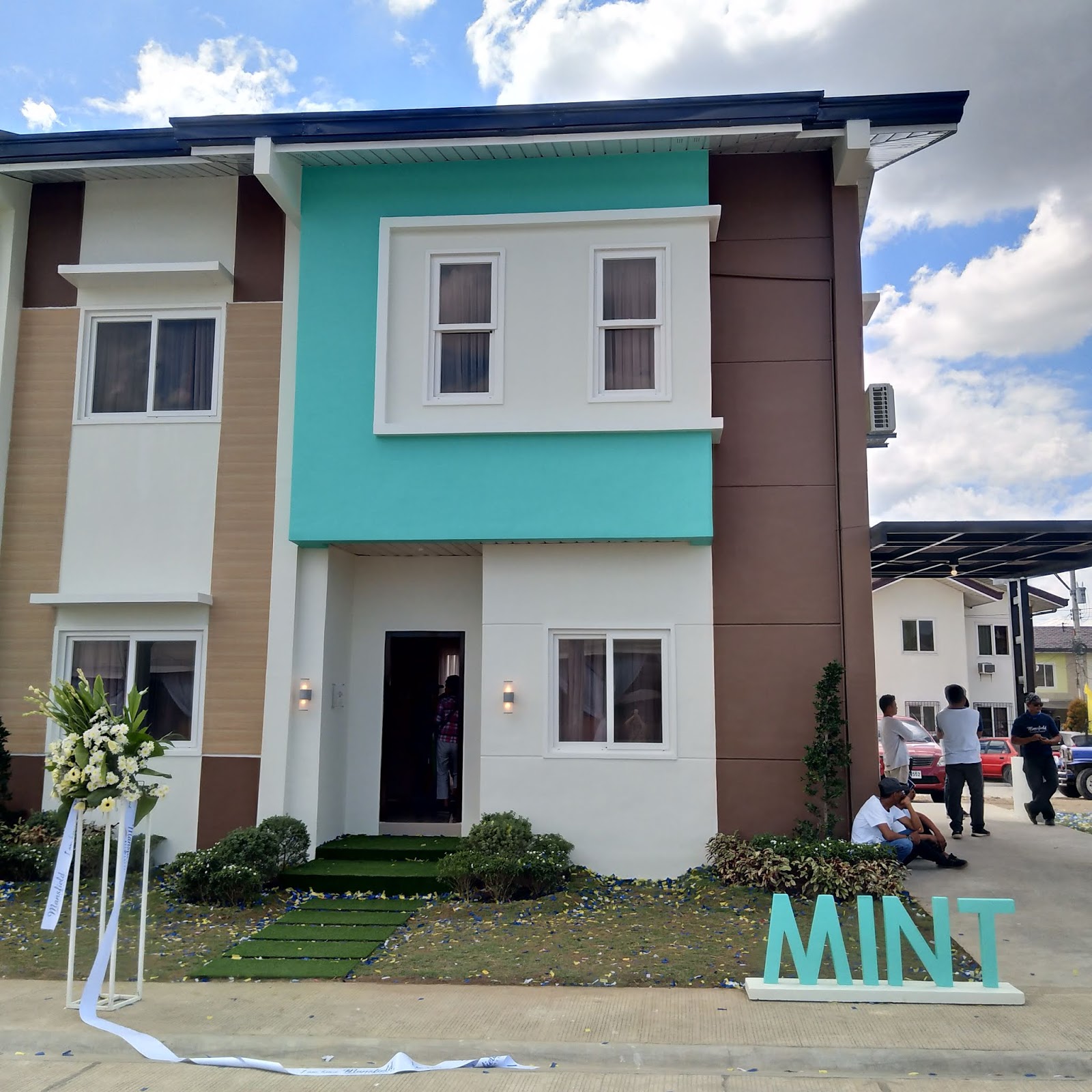 Much love, Mommy: Mansfield Residences New Units