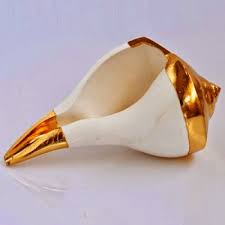 ஸ்ரீ மந்திரகாளி மந்திராலயம் : வற்றாத செல்வம் தரும் வலம்புரிச் சங்கு ...