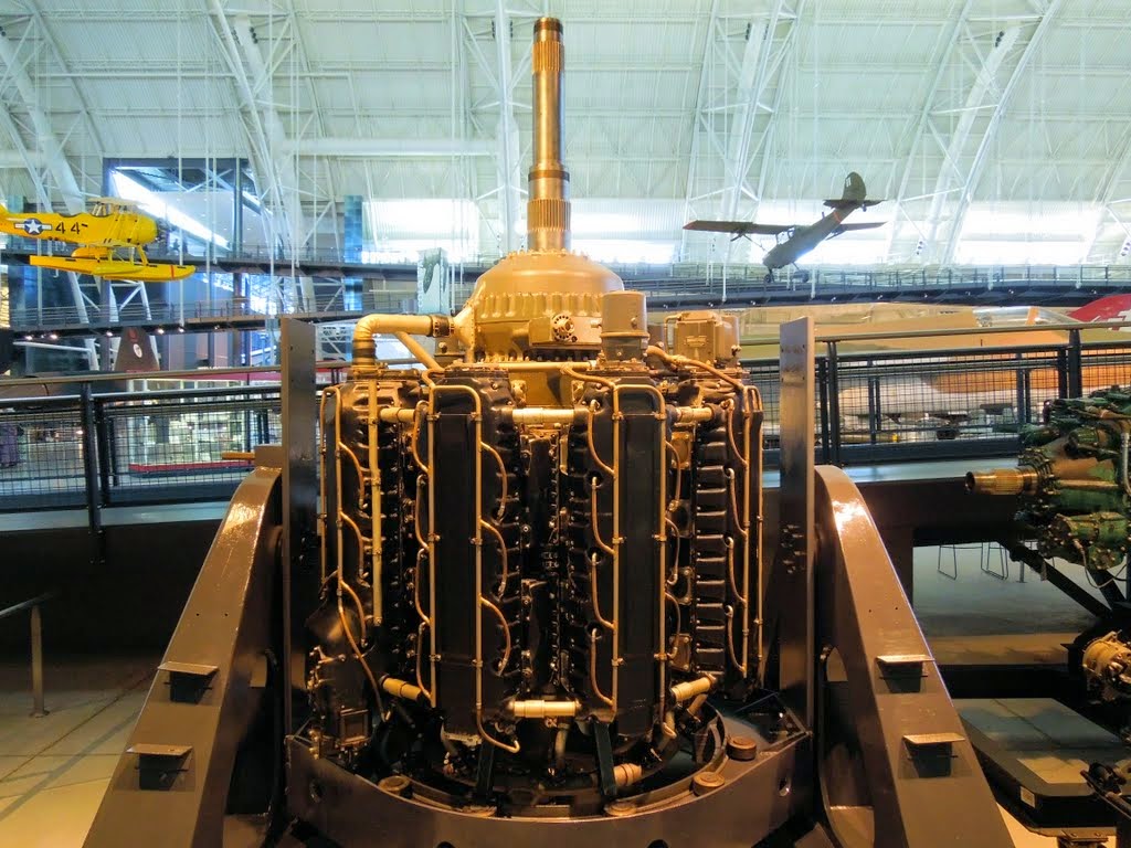 Photographic Logbook: Powered by Lycoming