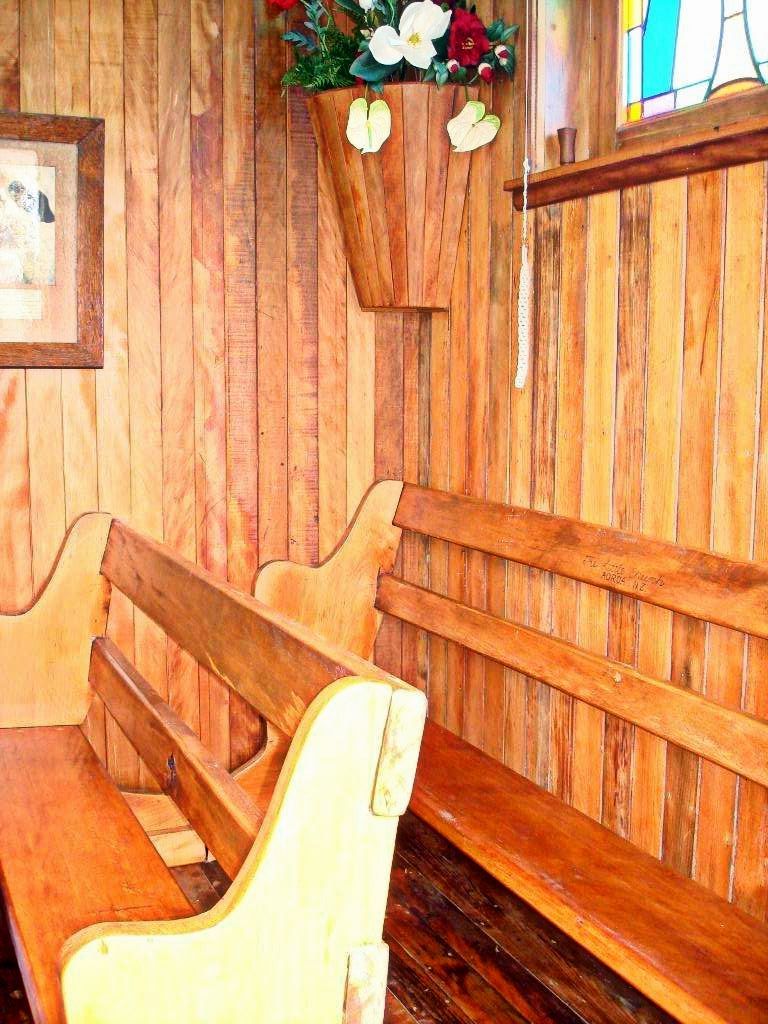 The Paddock: Tiniest church