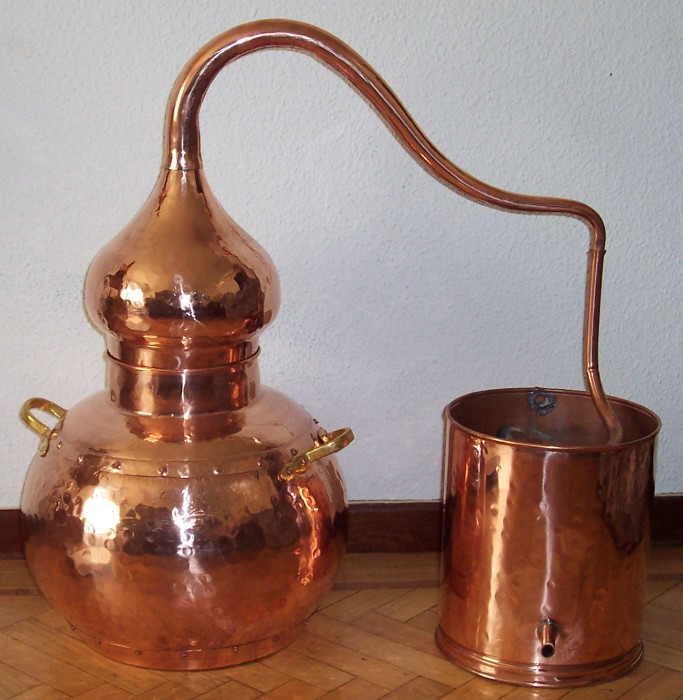 BLOG SIDI RACHED: L'alambic et le lionisme.