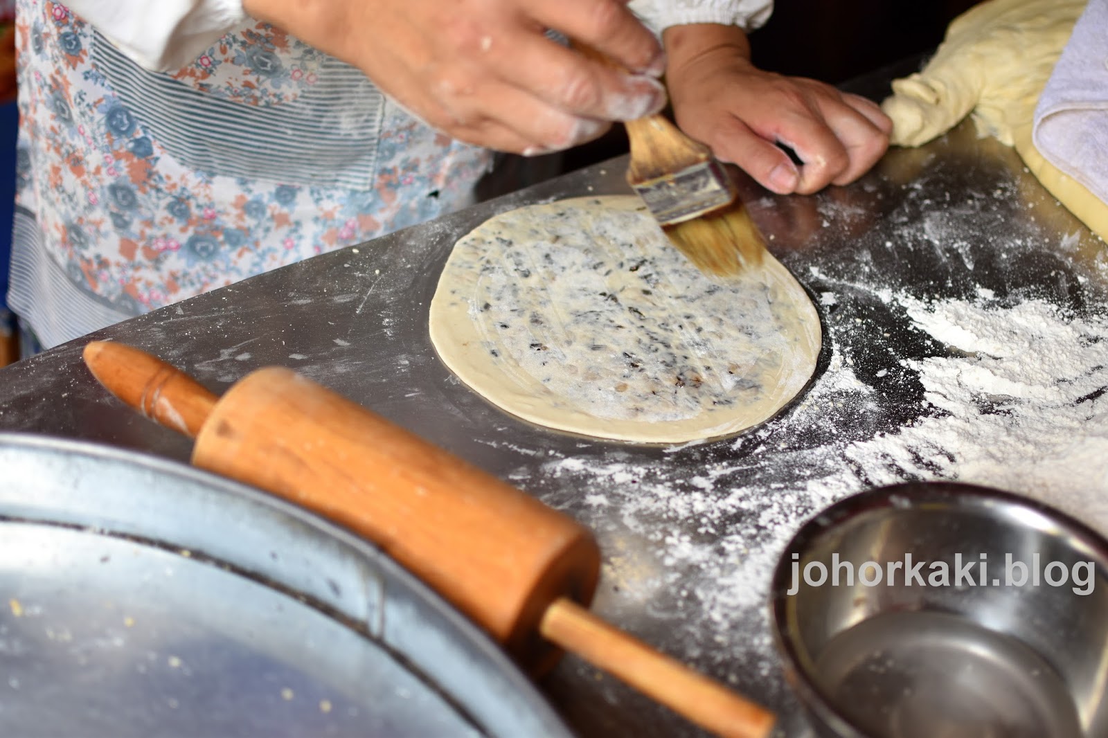 Parents-in-Law Biscuit. Famous Shanghai Street Food - My Favourite ...