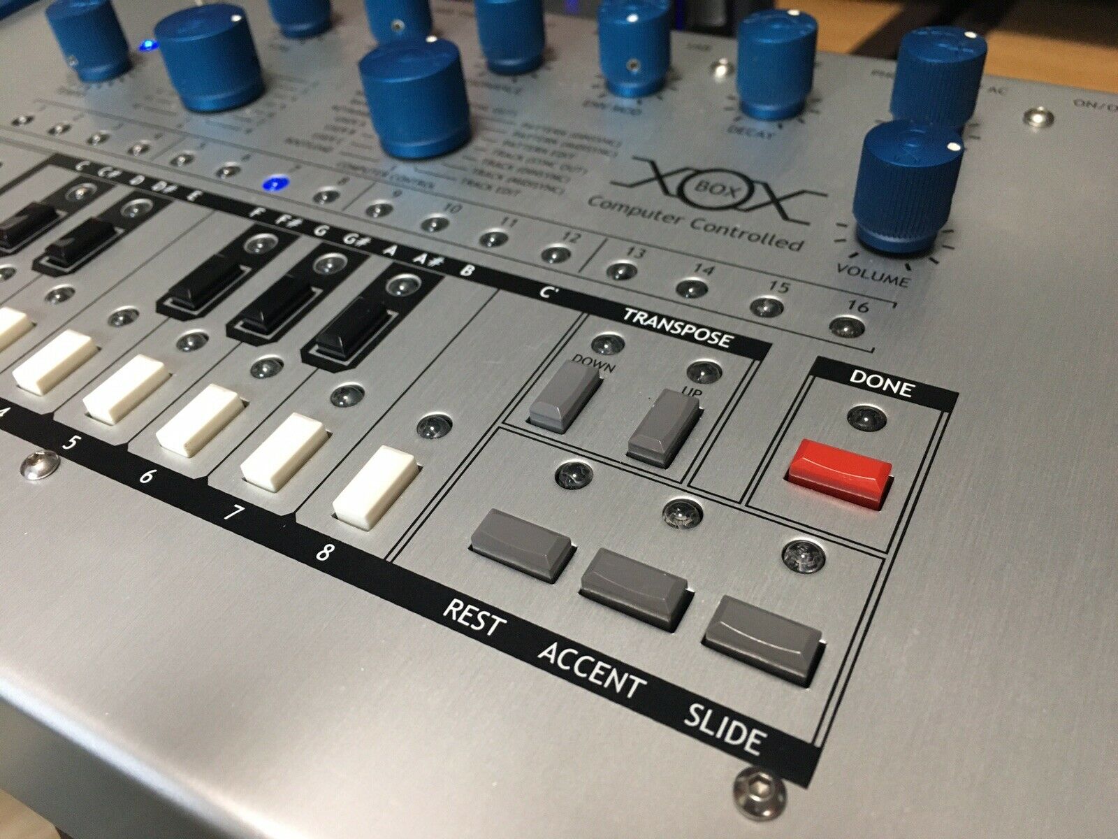 MATRIXSYNTH: XoXBoX built by Andy Pledger