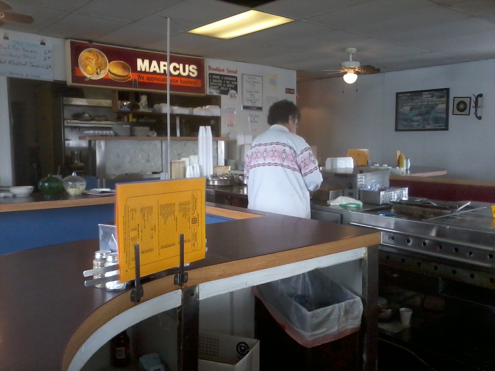 North Detroit Restaurant Blog: Marcus Hamburgers @ 6349 E McNichols Rd ...