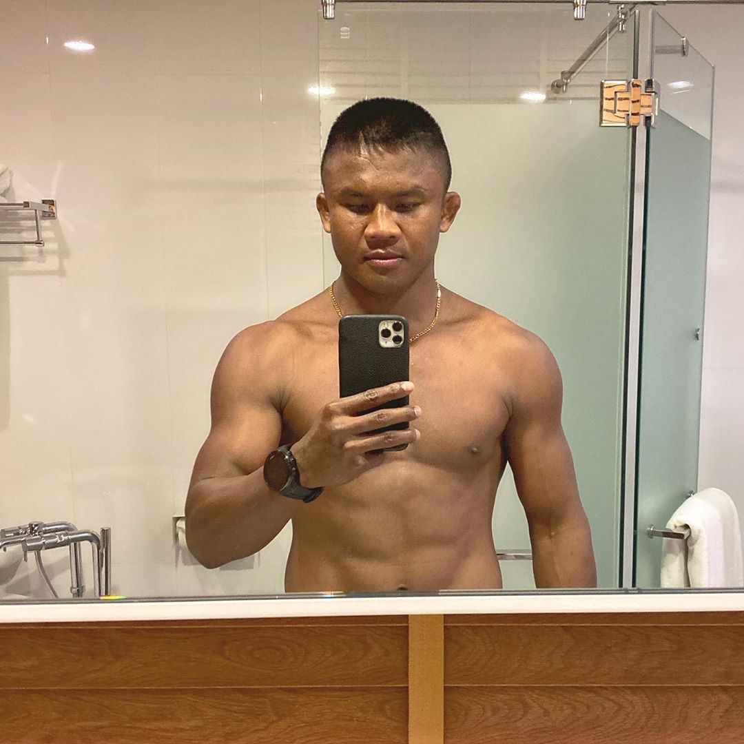 AMP - asia muscle picture: Buakaw Banchamek (18)