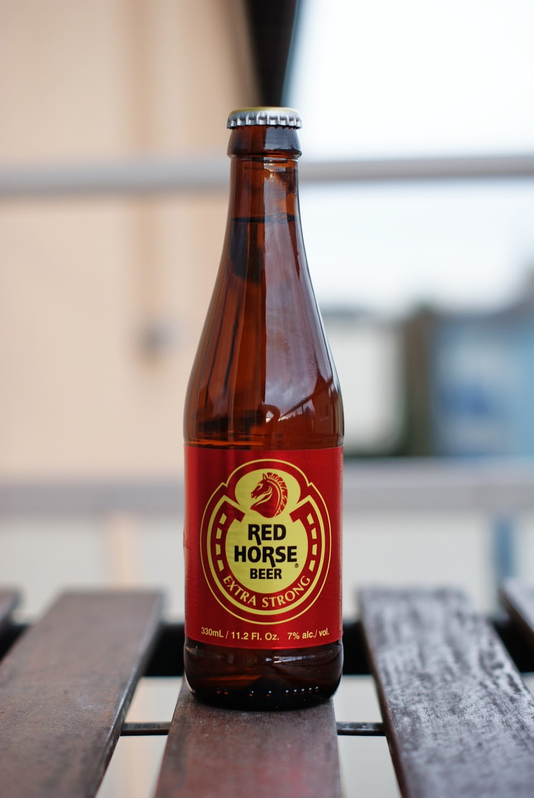 Der Bierige Blog: Red Horse Beer