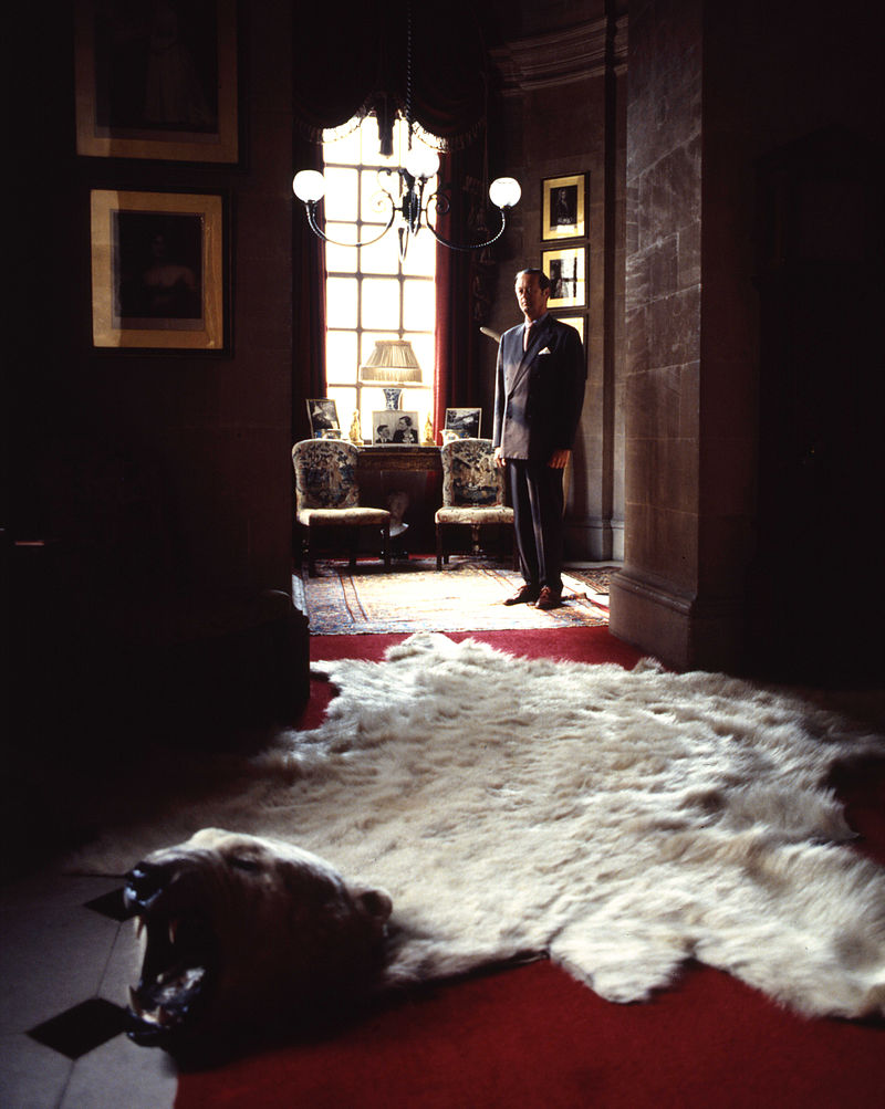 "Tweedland" The Gentlemen's club: Allan Warren and the Dukes of Britain