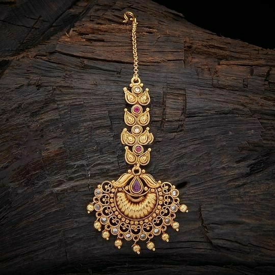 Gold maang tikka designs