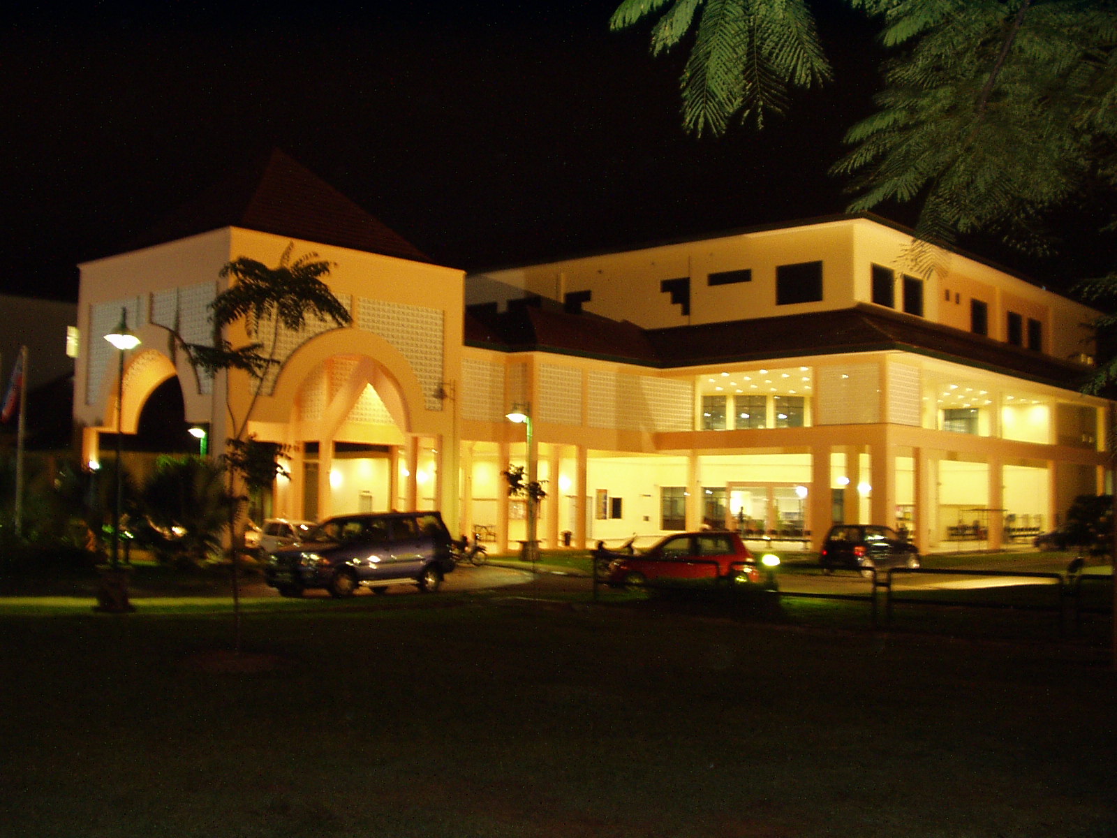 Manyi's~~: UMS View~~