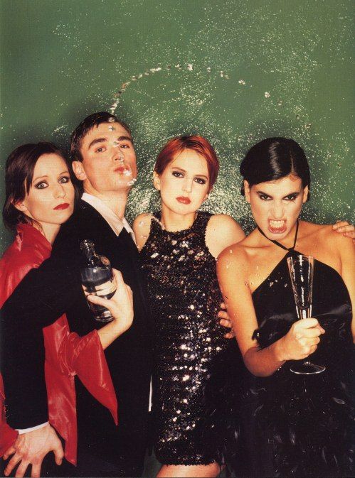 URBAN ASPIRINES: Elastica: Elastica 1995 + 6 Tracks Ep 1999