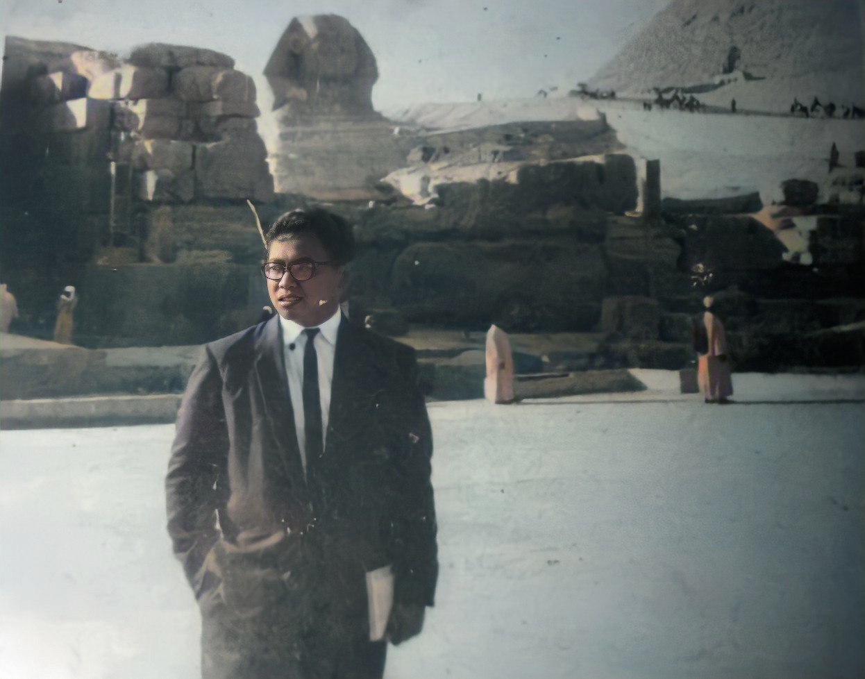 30+ Kumpulan Foto Masa Muda Gus Dur (HD) - elzeno.id