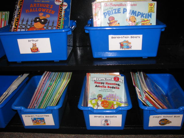 Gluesticks, Games, and Giggles: Freebie: Book Bin Labels