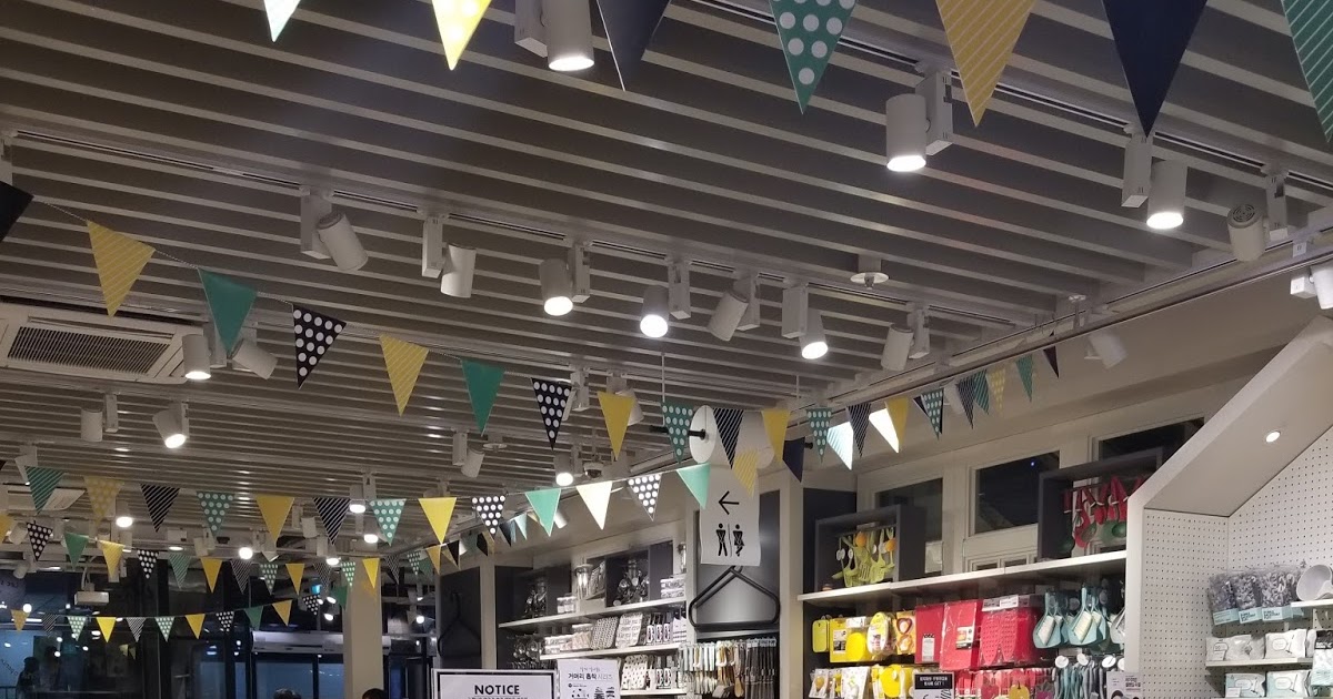 Day 3: Butter Hongdae - Seoul, South Korea - chichicho~