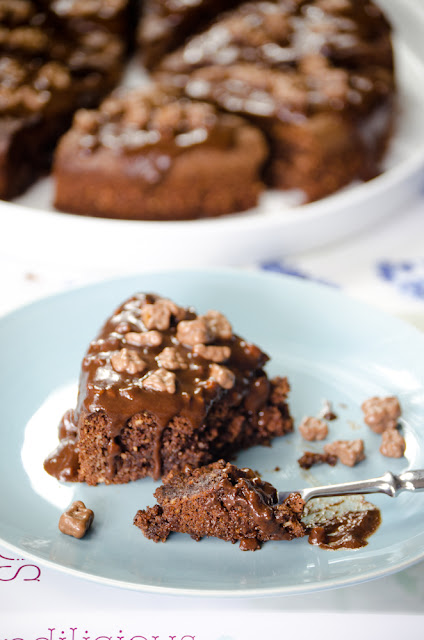 Verdades (Daim cake): Excuse me... I can't stand up!