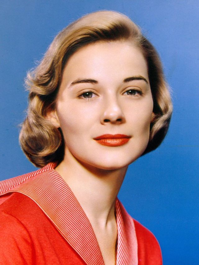 40 Beautiful Photos of Hope Lange in the 1950s and ’60s ~ Vintage Everyday