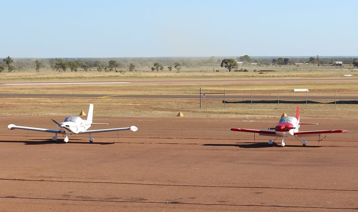 Central Queensland Plane Spotting: Pair of New Zealand Registered Light ...