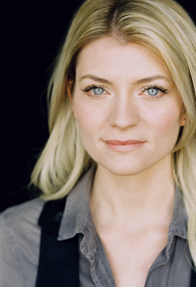 aboutnicigiri: Elizabeth Leiner