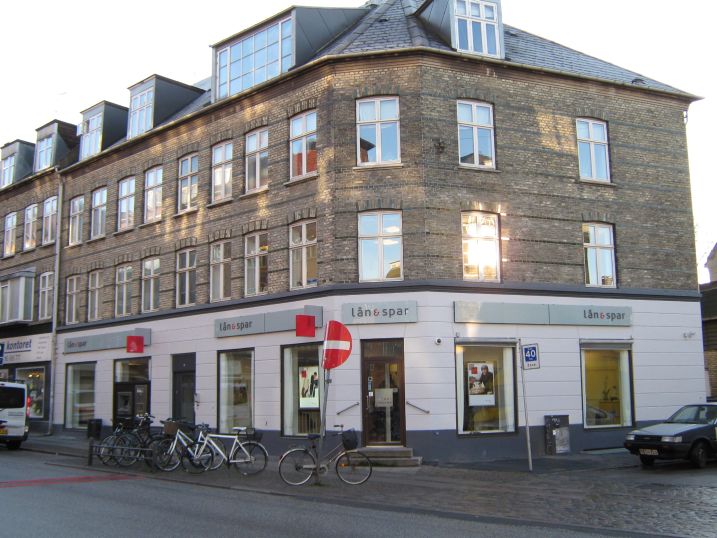 Lån og Spar Bank åbner Valby Langgade i Amagerbankens gamle lokaler 30 ...