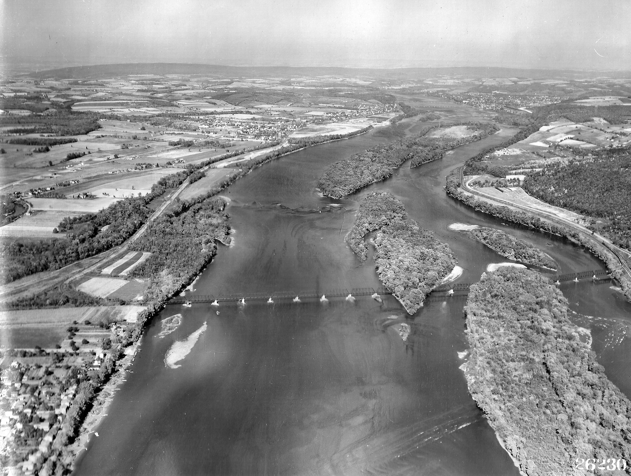Valley Girl Views: Aerial View Of PP& L Plant Construction in Shamokin Dam
