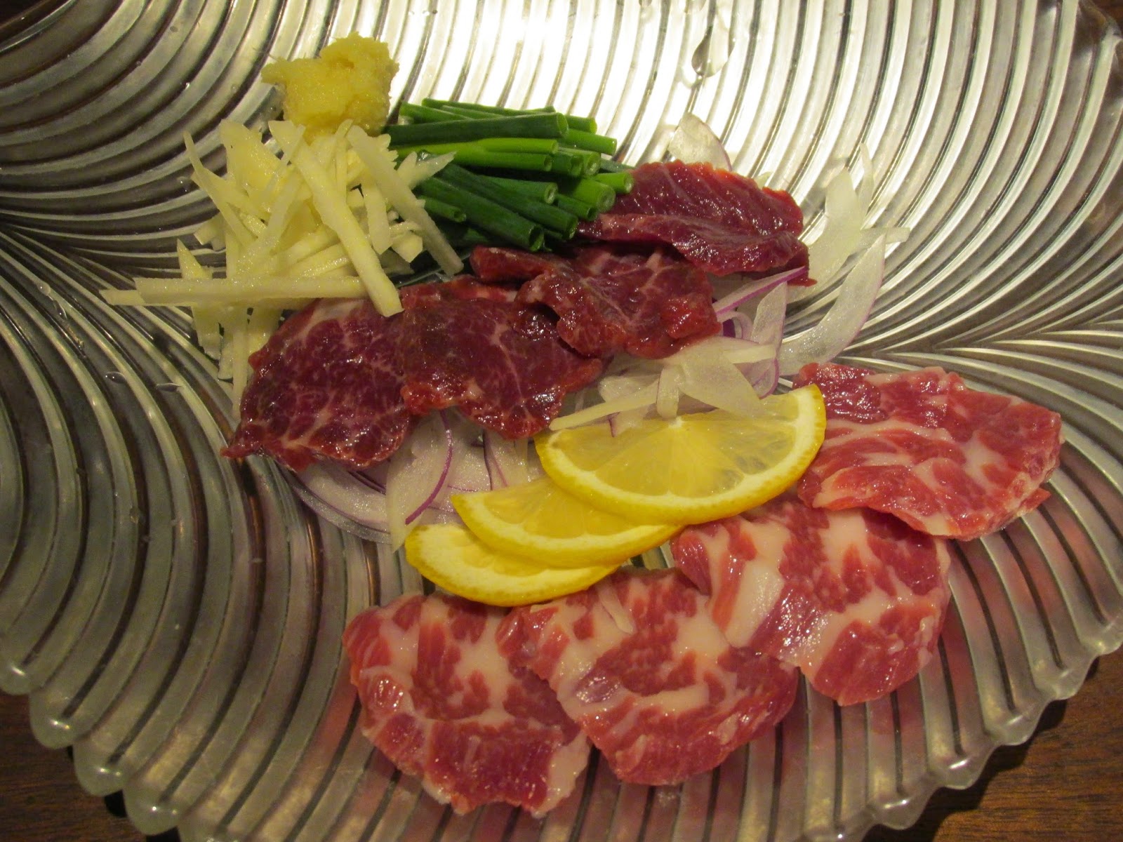 The Travelling Bee: Basashi (raw horse meat) at Yokobachi - More ...