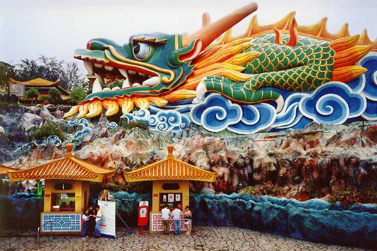 Haw Par Villa: Park with Hell Theme in Singapore - SINGAPORE TOURS