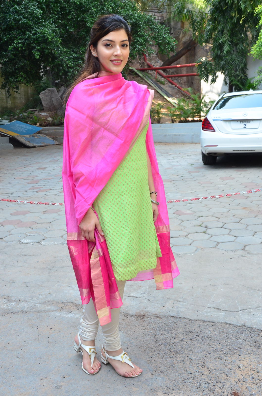 DESI ACTRESS PICTURES: Mehreen Kaur Birthday Celebrations with Cancer ...