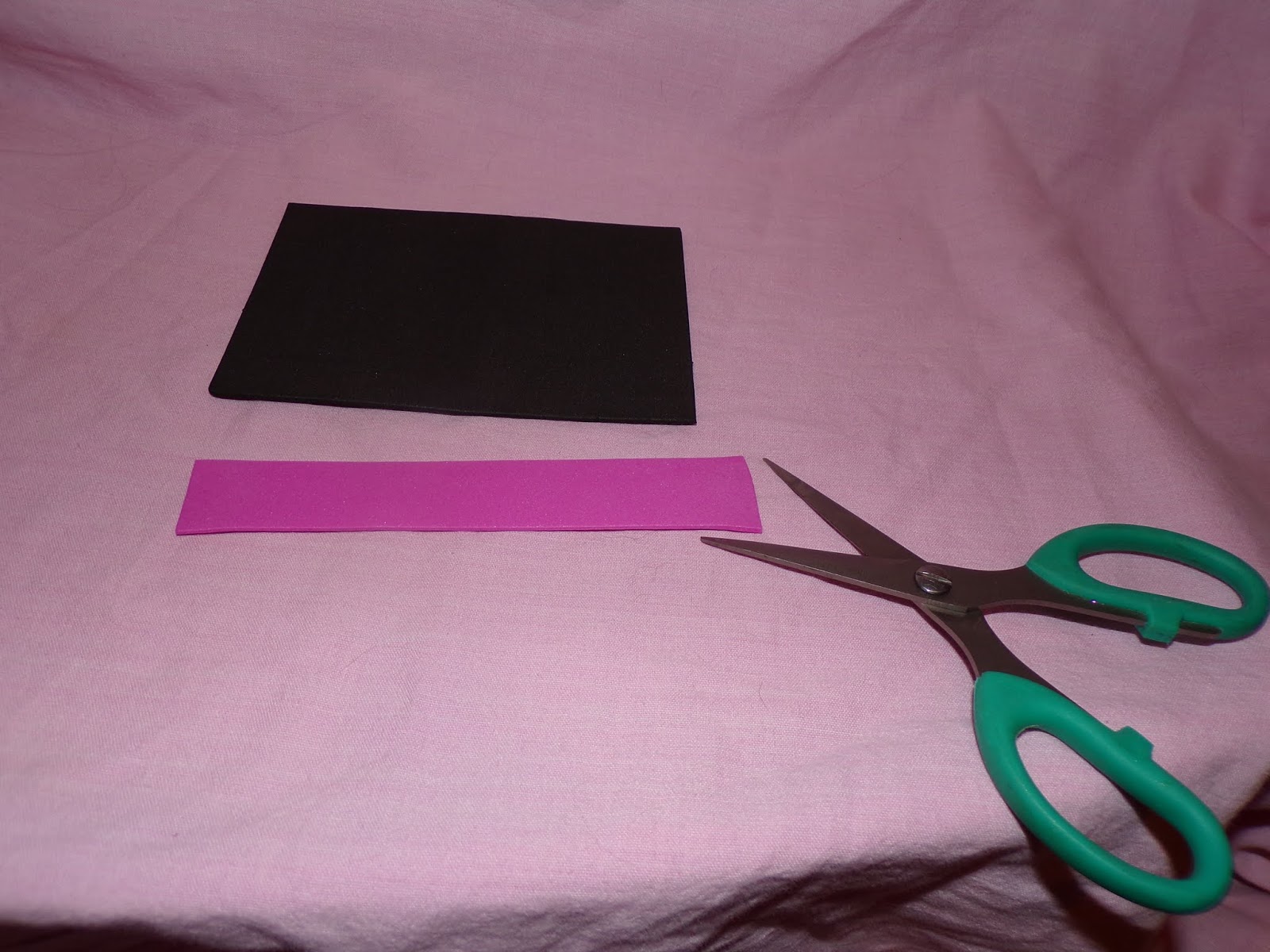 How to Make DIY Monster High Inspired Bows