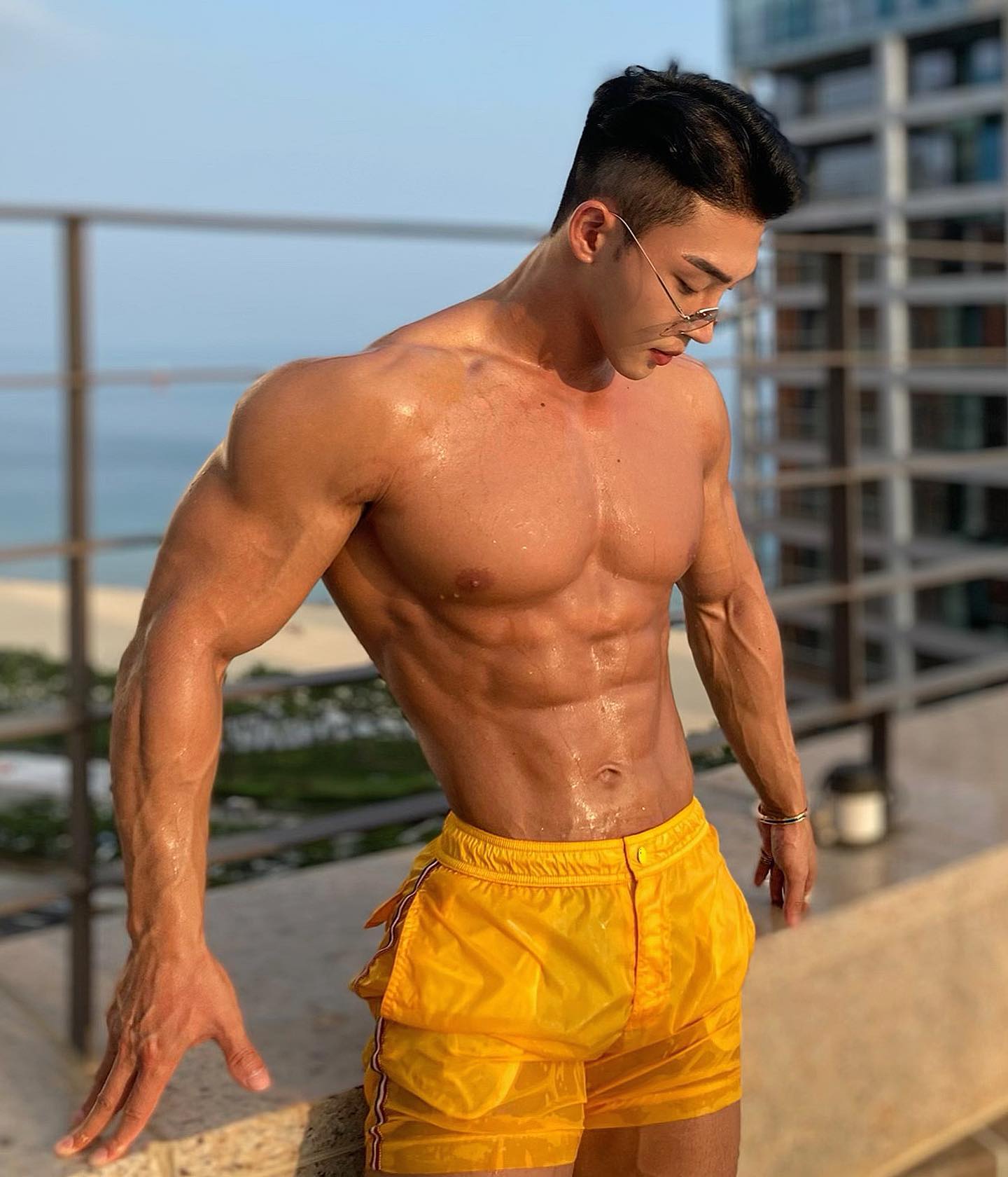 the beauty of male muscle: Hunchae