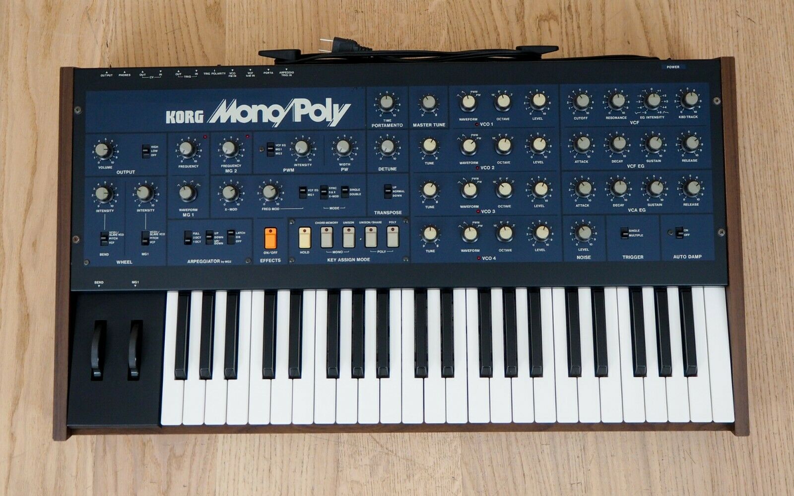 MATRIXSYNTH: Korg Mono/Poly MP-4 Vintage Analog Synthesizer w/ Signed Gig Bag