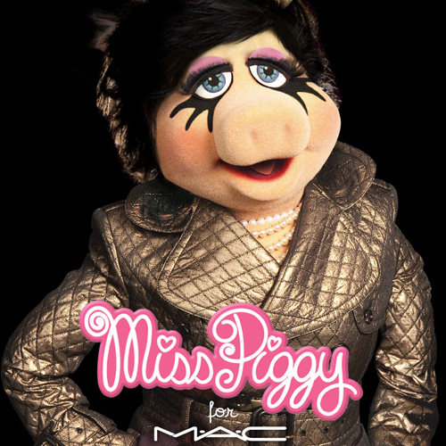 Boniska: Miss Pig bombando!