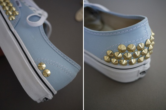 Como customizar tênis com spikes (tachinhas) | Como Faz Tudo