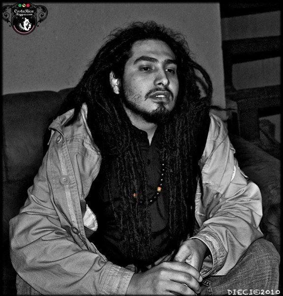 Oh Jah Jah: Biografia de Rasta Manuel