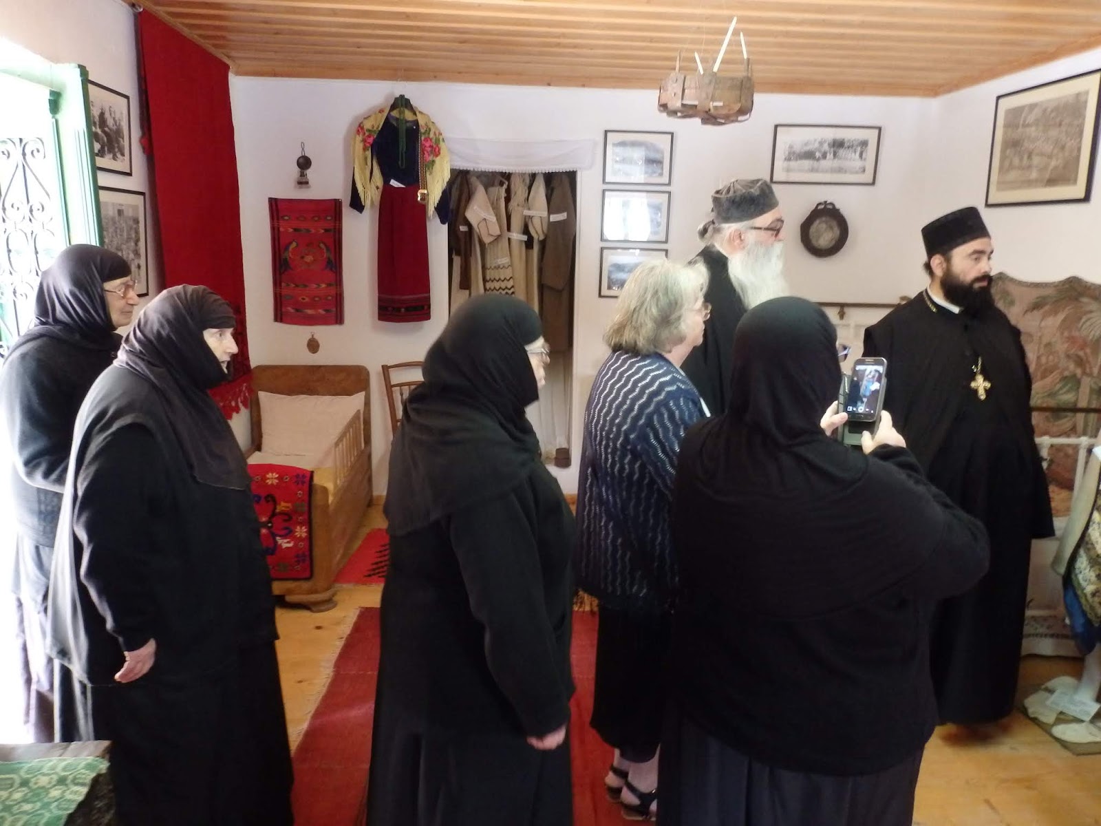 Μένουμε...Δελβινάκι 2