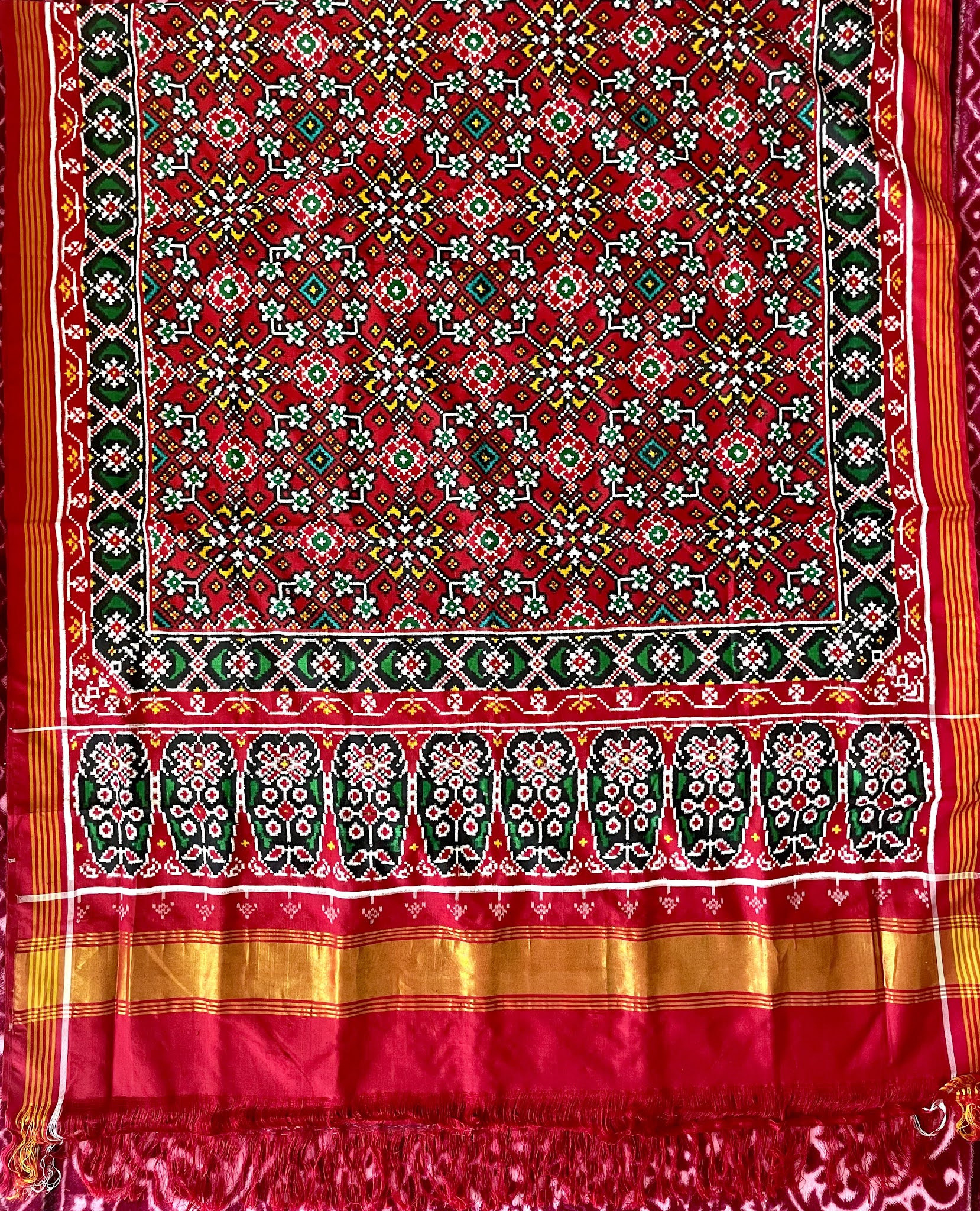 Navratan Patan Patola Saree | Krishna Patola Art