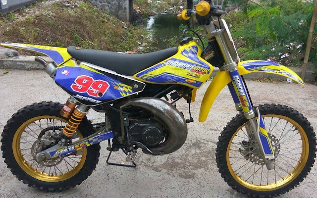 Gambar Modifikasi Motor Poswan Fiz r Trail Pakai Bodi RM85 Plus ...