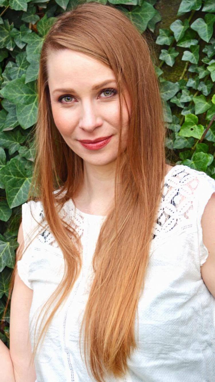 Phinchen liest: Anna-Sophie Casper im Interview