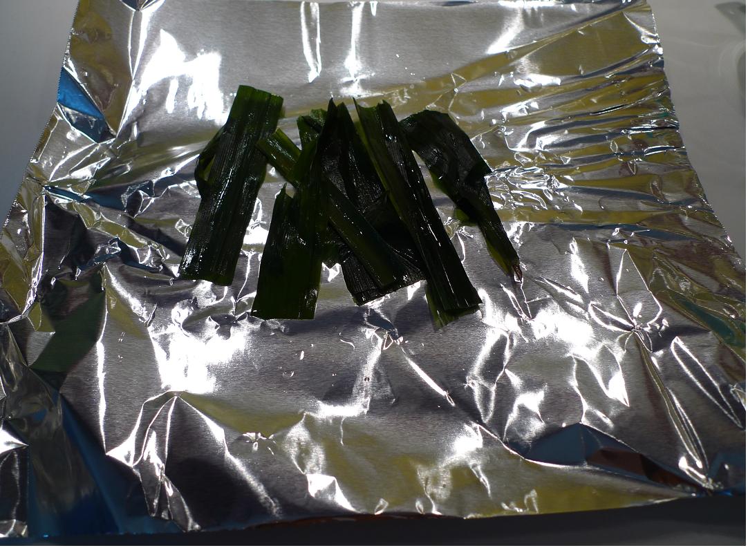 Amporn's Thai Kitchen: Blue Sticky Rice with Mango