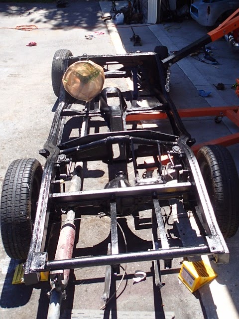 Our orphan MGA coupe: Frame painted