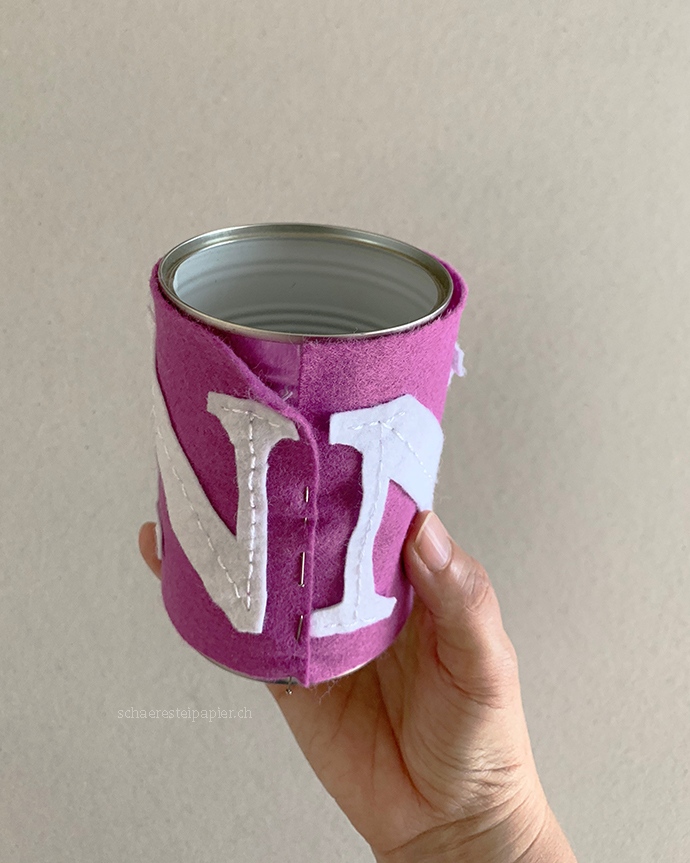 schaeresteipapier: Sew A Softie - Tin Can DIY, Back to School