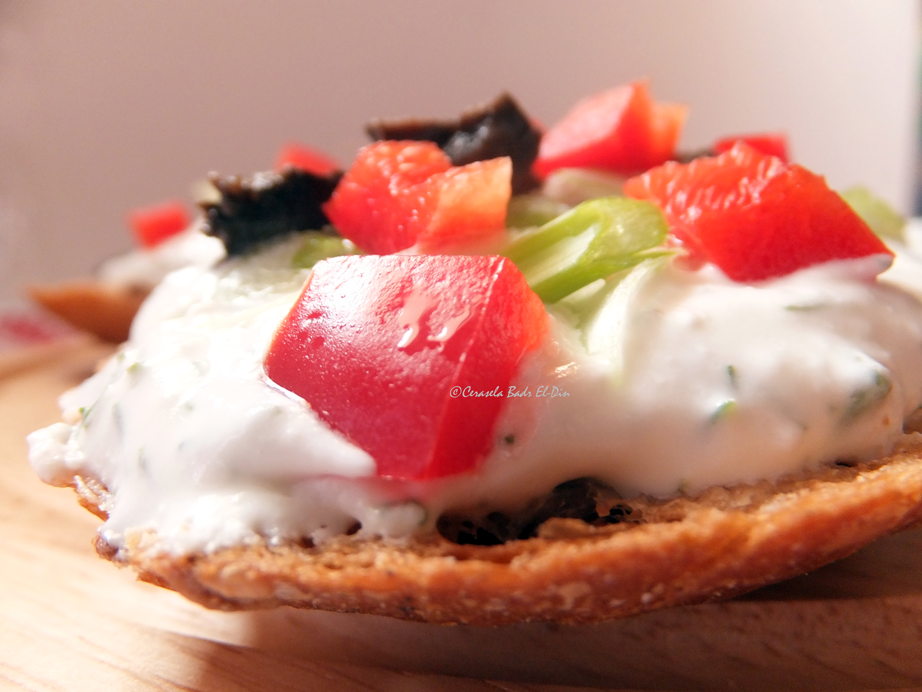 Bunatati de prin lume adunate: Crema de urda cu marar