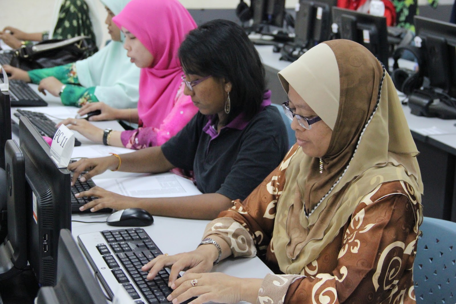 Bersempena dengan minggu PSS,ICT & BAHASA ,telah diadakan pertandingan ...